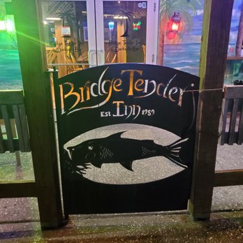BRIDGE TENDER INN - Updated February 2025 - 535 Photos & 356 Reviews ...