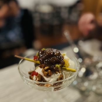 GIOVEDI - Updated June 2024 - 262 Photos & 36 Reviews - 10 N Hotel St ...