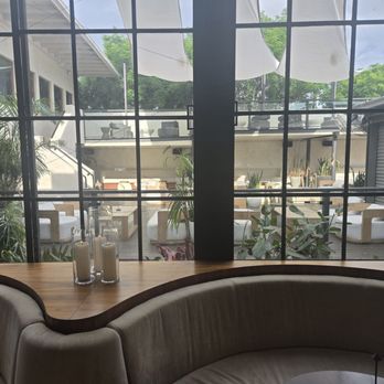 MELROSE - Updated October 2025 - 244 Photos & 206 Reviews - 2517 Ralph ...