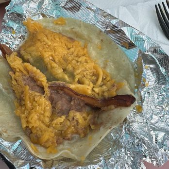 CON HUEVOS TACOS - Updated December 2024 - 332 Photos & 168 Reviews ...
