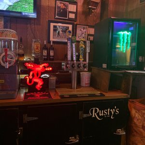 RUSTY’S - 39 Photos & 164 Reviews - Bars - 320 W Grant Line Rd, Tracy ...