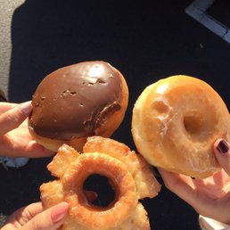 ROSE DONUTS - Updated February 2025 - 778 Photos & 1115 Reviews - 5201 ...
