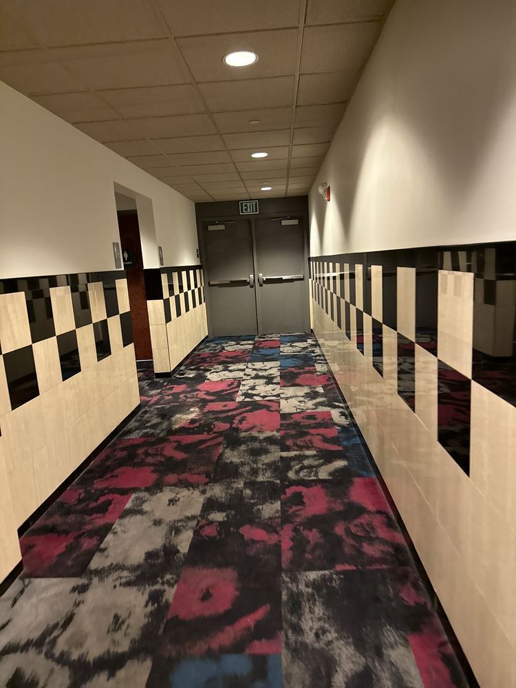 ROXY STADIUM 14 - Updated December 2025 - 94 Photos & 197 Reviews - 85 ...