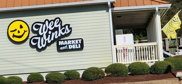 WEE WINKS MARKET & DELI - Updated April 2026 - 24 Photos & 71 Reviews ...