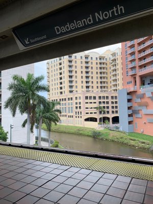 DADELAND STATION - 24 Photos & 40 Reviews - 8328 South Dixie Hwy, Miami ...