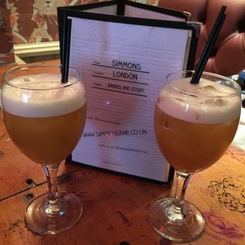 SIMMONS SOHO - Updated July 2025 - 22 Photos & 11 Reviews - 2 Bateman ...
