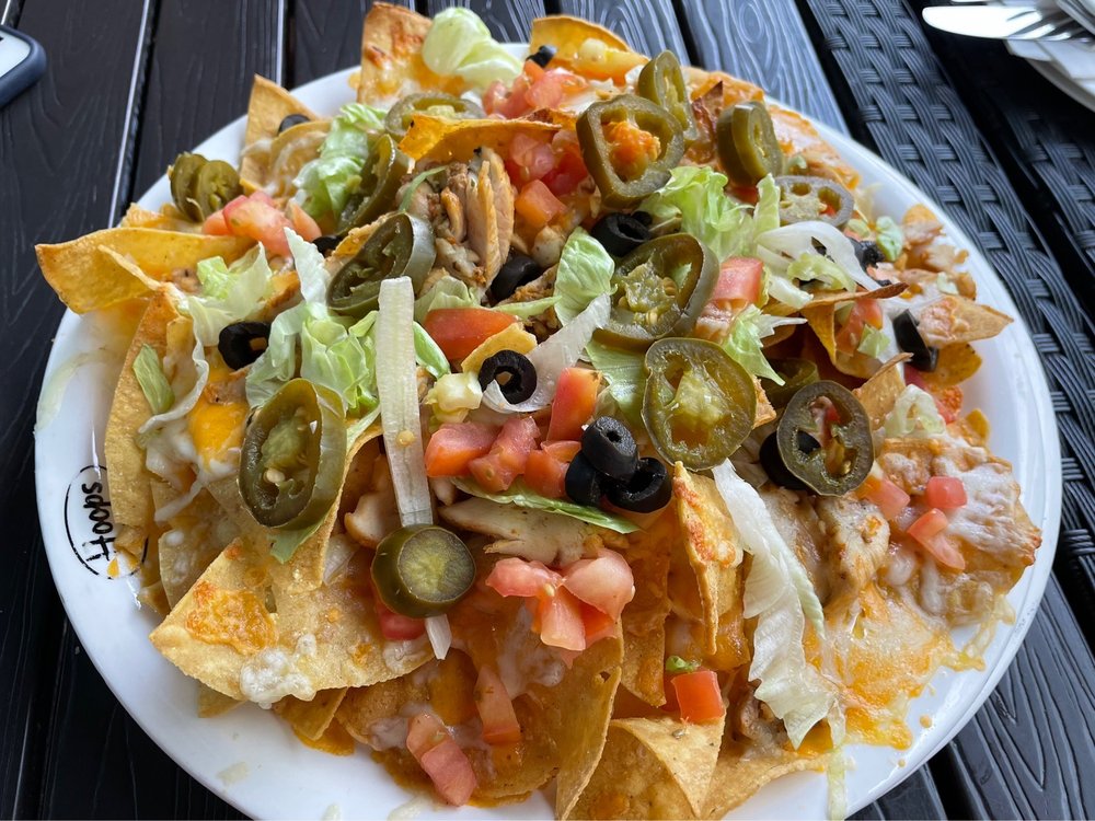 HOOPS SPORTS BAR & GRILL - Updated October 2025 - 52 Photos & 178 ...