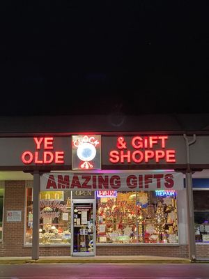 YE OLDE CLOCK & GIFT SHOPPE - Updated December 2024 - 18 Photos & 13 Reviews - 56 Dallas ...