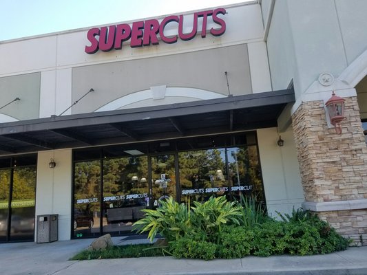 SUPERCUTS - Updated October 2025 - 10 Photos & 26 Reviews - 6480 Fm ...