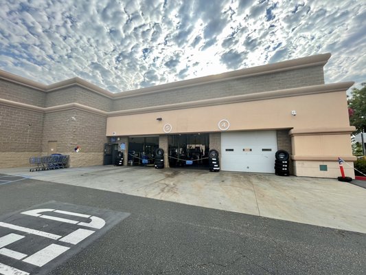 WALMART AUTO CARE CENTERS - Updated January 2026 - 16 Photos & 29 Real ...