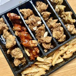 BLOOM CHICKEN - Updated December 2025 - 214 Photos & 93 Reviews - 365 ...