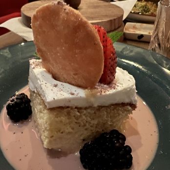 FRIDA MIDTOWN - 432 Photos & 172 Reviews - 214 E 52nd St, New York, New ...