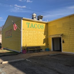 STUFT- NOT YOUR AVERAGE STREET FOOD - Updated June 2025 - 275 Photos ...