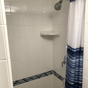 Q CENTER - Updated September 2025 - 199 Photos & 68 Reviews - 1405 N ...