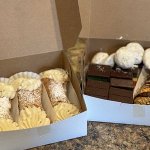 GEDDES BAKERY - Updated May 2025 - 79 Photos & 47 Reviews - 421 S Main ...