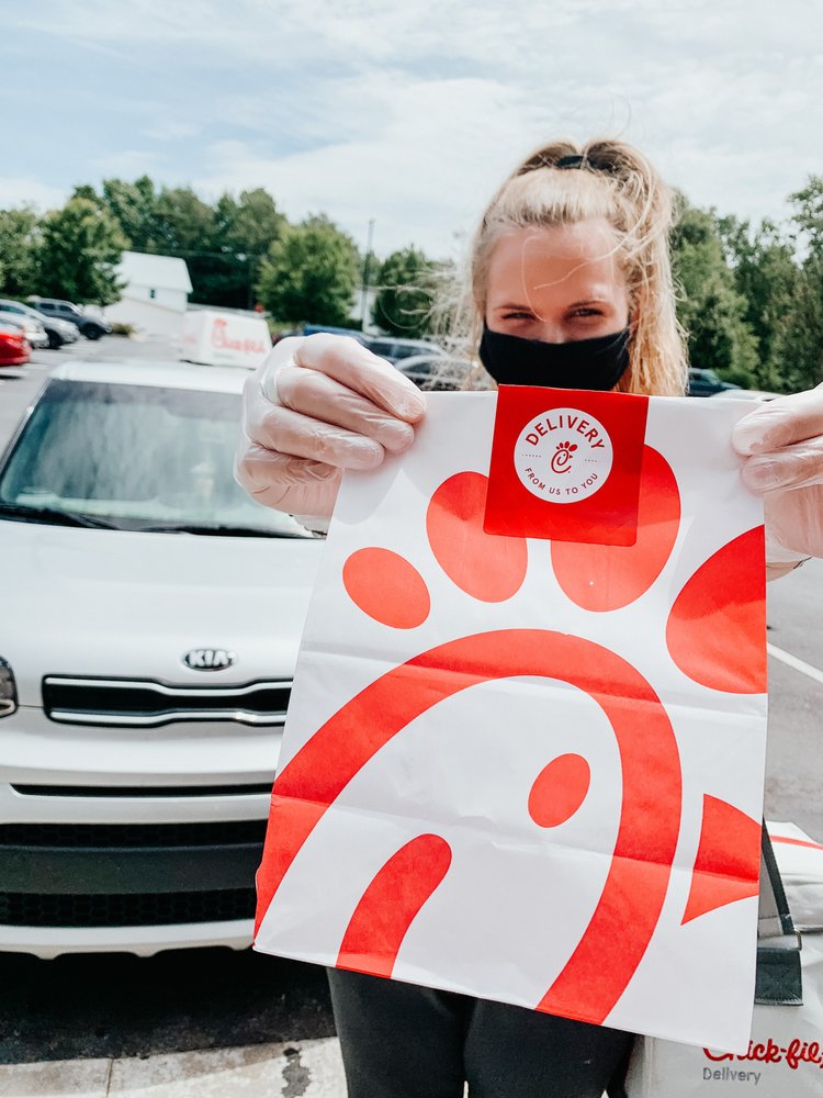 CHICK-FIL-A - Updated May 2024 - 19 Reviews - 25 W Underwood St ...