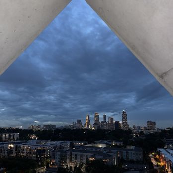 MOONLIGHT - Updated January 2026 - 129 Photos & 40 Reviews - 800 Rankin ...