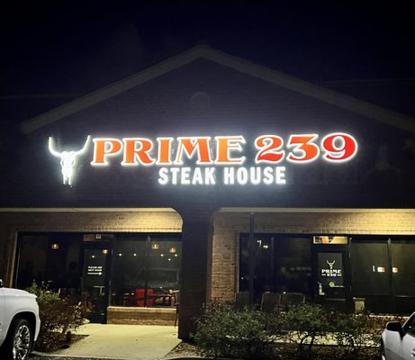 PRIME 239 - Updated September 2025 - 135 Photos & 140 Reviews - 1715 ...