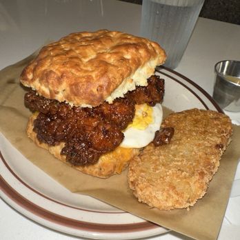 KINFOLK - Updated October 2024 - 123 Photos & 46 Reviews - 111 Harbor ...