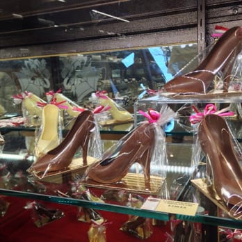 ENSTROM CANDIES - Updated August 2025 - 128 Photos & 117 Reviews - 701 ...