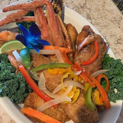 CODE RED RESTAURANT & LOUNGE - 101 Photos & 83 Reviews - 1320 E Gun ...