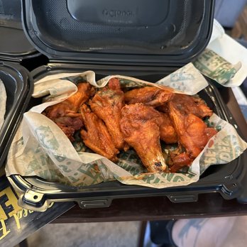 WINGSTOP - Updated December 2025 - 41 Photos & 64 Reviews - 6420 ...