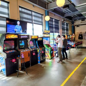 FLYTECO TOWER - Updated August 2024 - 144 Photos & 122 Reviews - 3120 ...