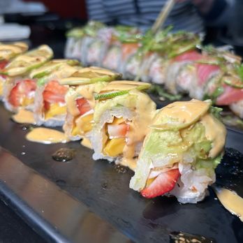 SUSHI OKOKU - Updated December 2025 - 1866 Photos & 2250 Reviews ...