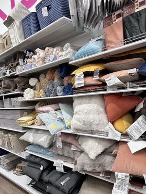 DAISO - Updated January 2026 - 39 Photos & 10 Reviews - 4043 S Mooney ...