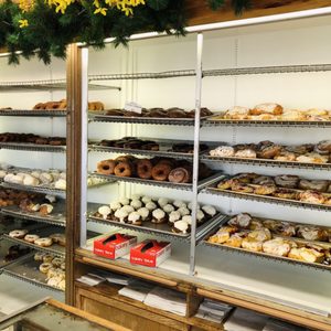 SWEET EATS BAKERY - 274 Photos & 242 Reviews - 310 S Burnt Mill Rd ...