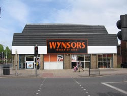 WYNSORS WORLD OF SHOES - Updated August 2025 - 438 Hessle Road, Hull ...