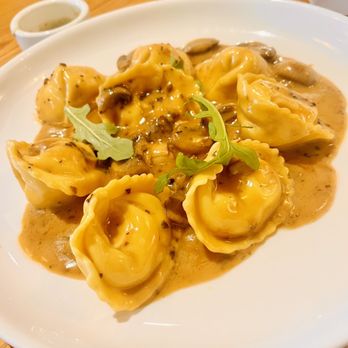 LUNA PASTA E DOLCI TAKE-AWAY - Updated November 2025 - 439 Photos & 328 ...