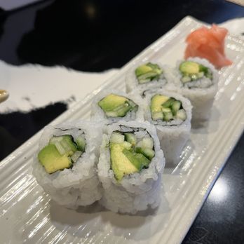 SUSHI CASTLE - Updated October 2025 - 90 Photos & 84 Reviews - 729 ...