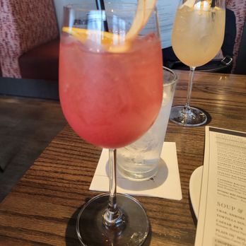 COOPER’S HAWK WINERY & RESTAURANTS - KANSAS CITY NORTHLAND - Updated ...