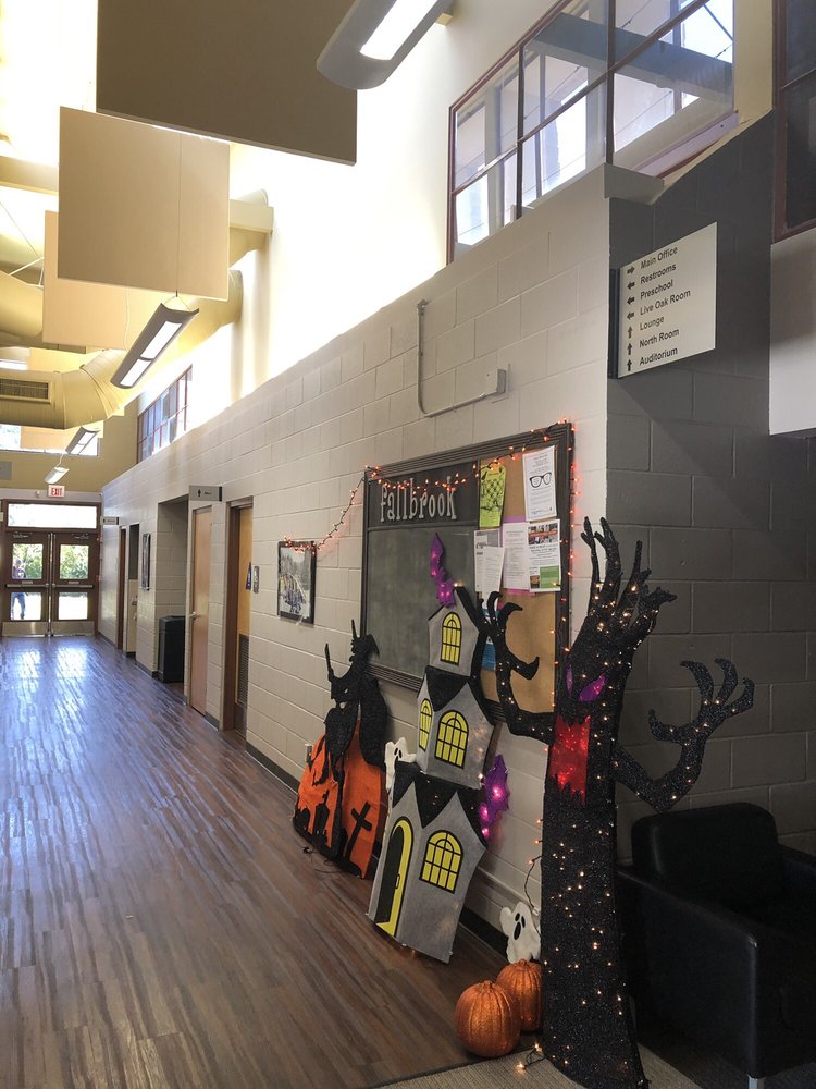 FALLBROOK COMMUNITY CENTER - 13 Photos - 341 Heald Ln, Fallbrook ...