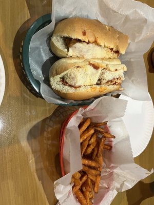 WING ALLEY - Updated December 2025 - 121 Photos & 156 Reviews - 2215 E ...