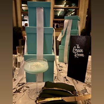 THE GREEN ROOM - Updated September 2024 - 980 Photos & 578 Reviews ...