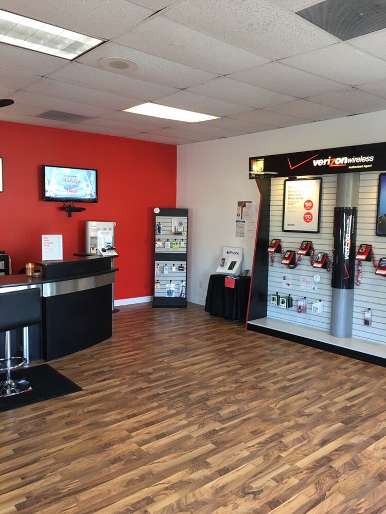 EAGLE COMMUNICATIONS - 10 Photos - Mobile Phones - 1207 US Hwy 45N ...
