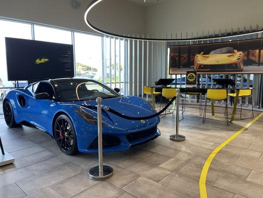 EARTH MOTOR CARS - Updated July 2025 - 160 Photos & 135 Reviews - 3216 ...