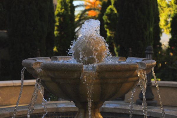 COMMUNICATIONS HILL GRAND STAIRCASE - Updated November 2024 - 168 ...