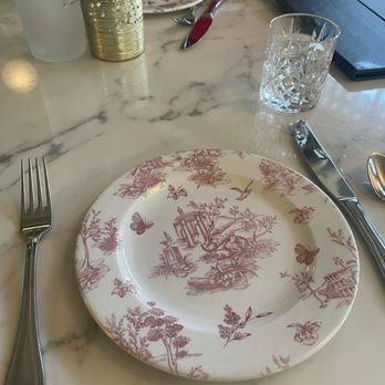 LITTLE HEN - Updated August 2024 - 2661 Photos & 1035 Reviews - 3451 NE ...