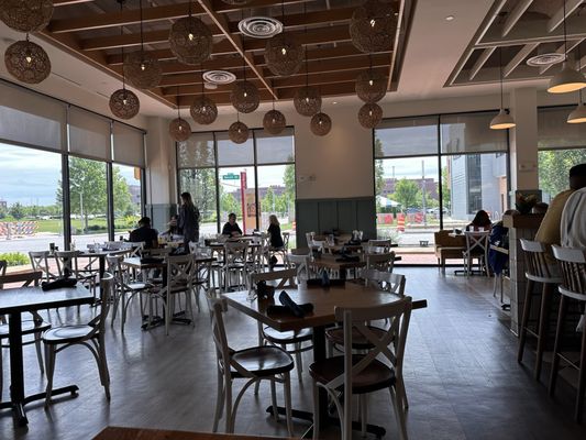 TUPELO HONEY SOUTHERN KITCHEN & BAR - Updated August 2025 - 1108 Photos ...