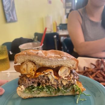 THE BURGER DIVE with 323 real customer photos - Updated August 2024 ...