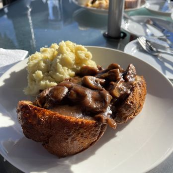 SAINT JOHN ALE HOUSE - Updated August 2024 - 143 Photos & 164 Reviews - 1 Market Square, Saint ...