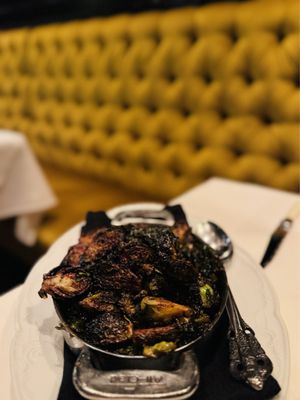 HEMINGWAY - Updated December 2025 - 204 Photos & 99 Reviews - 1515 E ...