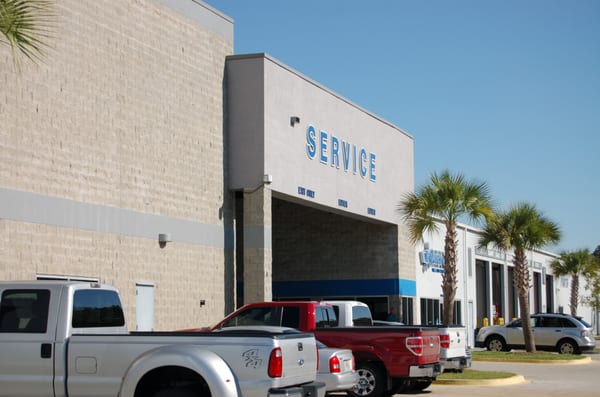 BOZARD FORD - Updated July 2025 - 47 Photos & 115 Reviews - 540 Outlet ...