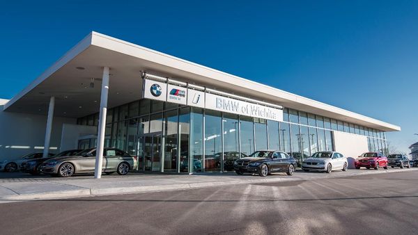 BMW OF WICHITA - Updated January 2026 - 28 Photos & 27 Reviews - 11000 ...