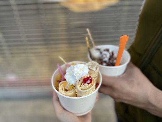 HOLY ROLY ICE CREAM - Updated October 2025 - 1031 Photos & 688 Reviews ...