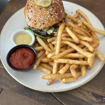 40 LOVE RESTAURANT’S - Updated December 2025 - 74 Photos & 31 Reviews ...