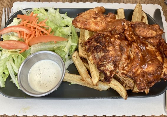 ICARU - Updated June 2025 - 14 Photos & 28 Reviews - 39 Elm St, New ...